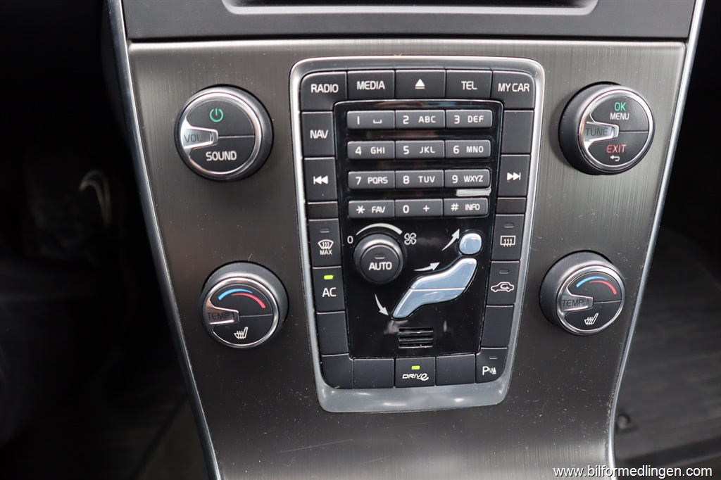 Volvo S60 1.6D DRIVe 115hk Momentum, High Performance Sound System ...