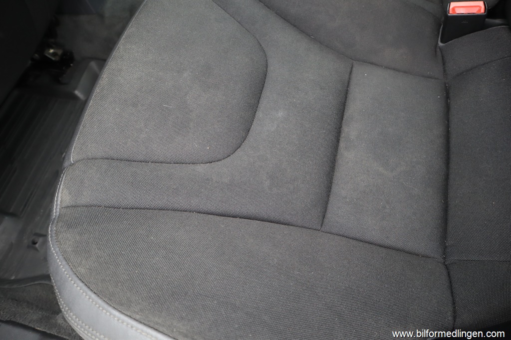 Volvo S60 1.6D DRIVe 115hk Momentum, High Performance Sound System ...